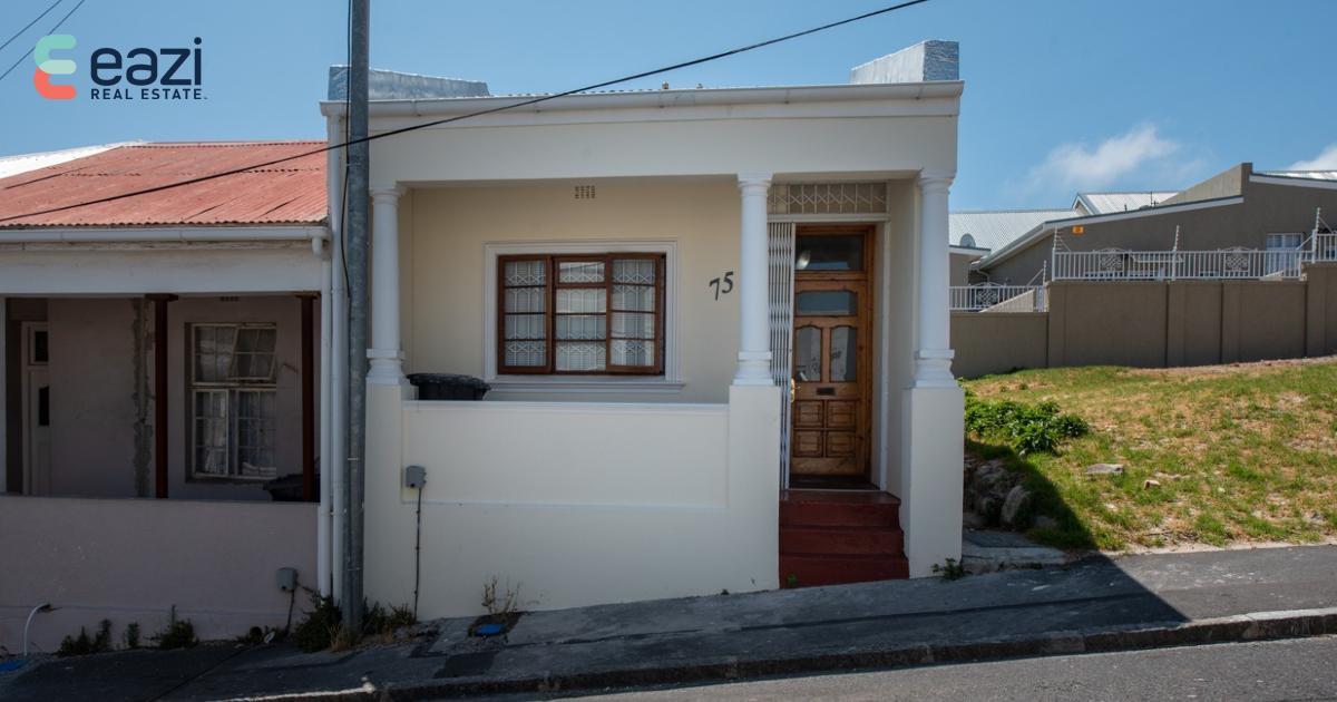 3 Bed Home For Sale in Walmer Estate (R 1,770,000)