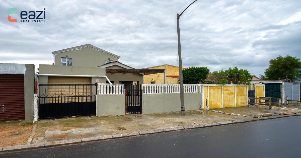 2 Bed Home For Sale in Belhar (R 1,200,000)